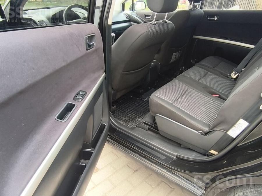 Melns Toyota Corolla Verso 2007 Dobele, ar dzinēja tilpumu 2.20 L un nobraukumu 255 tūkst. km par 1555 €, foto 17 vietnē AUTOMOTO.COM.LV