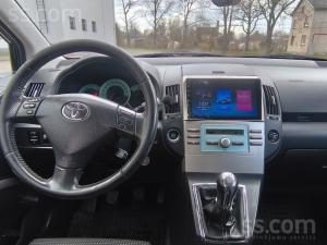 Melns Toyota Corolla Verso 2007 Dobele, ar dzinēja tilpumu 2.20 L un nobraukumu 255 tūkst. km par 1555 €, foto 19 vietnē AUTOMOTO.COM.LV