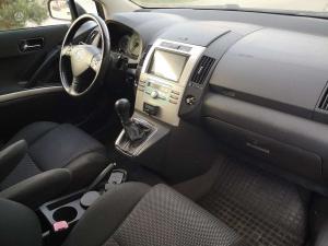 Melns Toyota Corolla Verso 2007 Klaipėda, ar dzinēja tilpumu 2.20 L un nobraukumu 289 tūkst. km par 1999 €, foto 12 vietnē AUTOMOTO.COM.LV