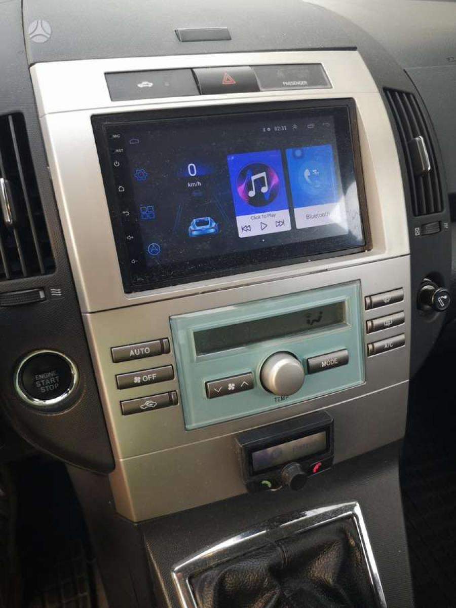 Melns Toyota Corolla Verso 2007 Klaipėda, ar dzinēja tilpumu 2.20 L un nobraukumu 289 tūkst. km par 1999 €, foto 14 vietnē AUTOMOTO.COM.LV