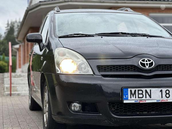 Melns Toyota Corolla Verso 2007 Nemenčinė, ar dzinēja tilpumu 2.23 L un nobraukumu 348 tūkst. km par 1150 €, foto 3 vietnē AUTOMOTO.COM.LV