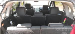Black Toyota Corolla Verso 2007 in Jekabpils, with an engine capacity of 2.20 L and mileage of 330 thousand km for 2200 €, photo 16 on AUTOMOTO.COM.LV