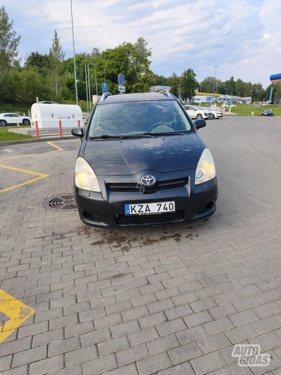 Melns Toyota Corolla Verso 2007 Viļņa, ar dzinēja tilpumu 2.20 L un nobraukumu 350 tūkst. km par 1100 €, foto 4 vietnē AUTOMOTO.COM.LV