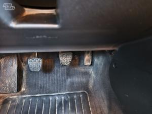 Melns Toyota Corolla Verso 2007 Viļņa, ar dzinēja tilpumu 2.20 L un nobraukumu 350 tūkst. km par 1100 €, foto 14 vietnē AUTOMOTO.COM.LV