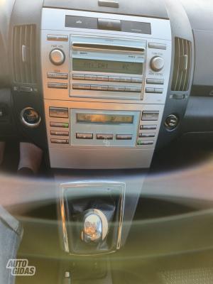 Melns Toyota Corolla Verso 2007 Viļņa, ar dzinēja tilpumu 2.20 L un nobraukumu 350 tūkst. km par 1100 €, foto 16 vietnē AUTOMOTO.COM.LV