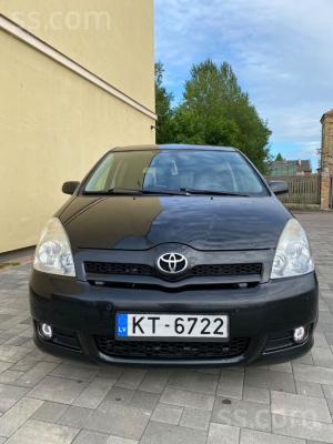 Melns Toyota Corolla Verso 2007 Ventspils, ar dzinēja tilpumu 2.20 L un nobraukumu 260 tūkst. km par 2600 €, foto 3 vietnē AUTOMOTO.COM.LV