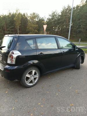 Melns Toyota Corolla Verso 2007 Limbaži, ar dzinēja tilpumu 2.20 L un nobraukumu 363 tūkst. km par 1800 €, foto 4 vietnē AUTOMOTO.COM.LV
