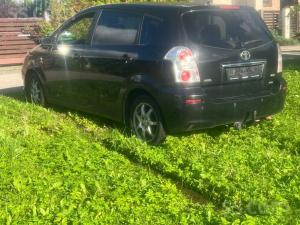Melns Toyota Corolla Verso 2007 Rīga, ar dzinēja tilpumu 2.20 L un nobraukumu 0 tūkst. km par 1890 €, foto 9 vietnē AUTOMOTO.COM.LV