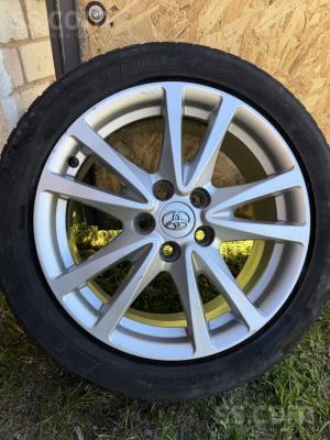 Melns Toyota Corolla Verso 2007 Valka, ar dzinēja tilpumu 2.20 L un nobraukumu 430 tūkst. km par 2100 €, foto 11 vietnē AUTOMOTO.COM.LV