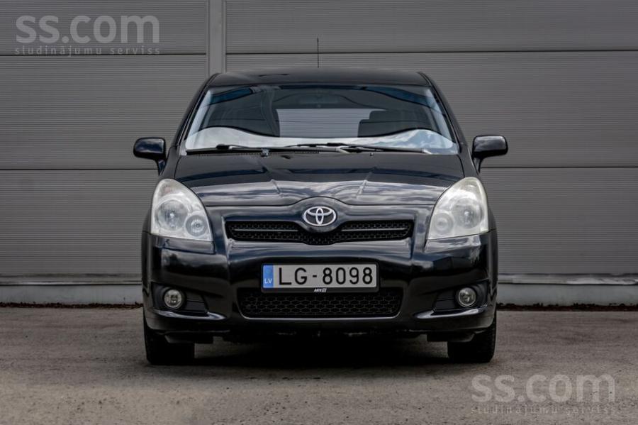 Melns Toyota Corolla Verso 2008 Rīga, ar dzinēja tilpumu 2.20 L un nobraukumu 0 tūkst. km par 3952 €, foto 2 vietnē AUTOMOTO.COM.LV