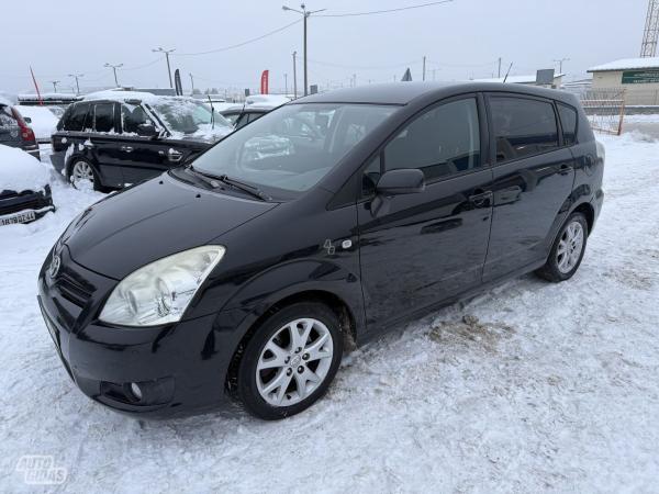 Black Toyota Corolla Verso 2008 in Vilnius, with an engine capacity of 2.20 L and mileage of 196 thousand km for 1500 €, photo 1 on AUTOMOTO.COM.LV