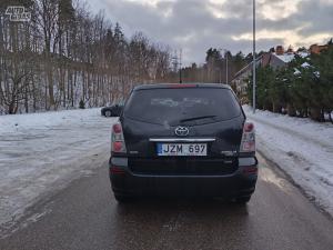 Melns Toyota Corolla Verso 2008 Viļņa, ar dzinēja tilpumu 2.20 L un nobraukumu 199 tūkst. km par 1500 €, foto 6 vietnē AUTOMOTO.COM.LV