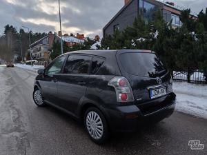Melns Toyota Corolla Verso 2008 Viļņa, ar dzinēja tilpumu 2.20 L un nobraukumu 199 tūkst. km par 1500 €, foto 7 vietnē AUTOMOTO.COM.LV