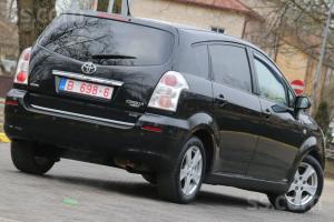 Melns Toyota Corolla Verso 2008 Rīga, ar dzinēja tilpumu 2.20 L un nobraukumu 0 tūkst. km par 2490 €, foto 3 vietnē AUTOMOTO.COM.LV