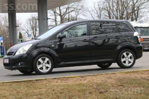 Melns Toyota Corolla Verso 2008 Rīga, ar dzinēja tilpumu 2.20 L un nobraukumu 0 tūkst. km par 2490 €, foto 6 vietnē AUTOMOTO.COM.LV