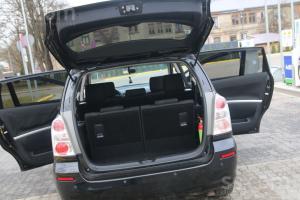 Melns Toyota Corolla Verso 2008 Rīga, ar dzinēja tilpumu 2.20 L un nobraukumu 0 tūkst. km par 2490 €, foto 18 vietnē AUTOMOTO.COM.LV