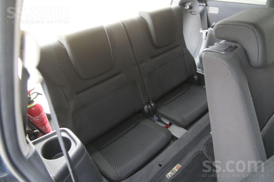 Melns Toyota Corolla Verso 2008 Rīga, ar dzinēja tilpumu 2.20 L un nobraukumu 0 tūkst. km par 2490 €, foto 19 vietnē AUTOMOTO.COM.LV