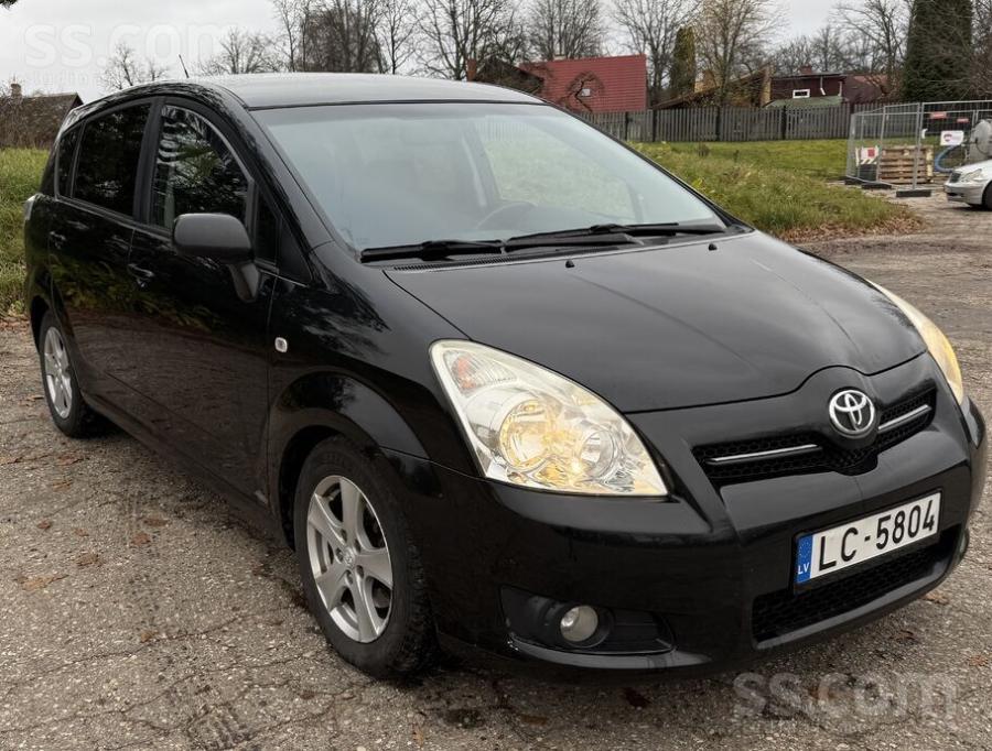 Melns Toyota Corolla Verso 2008 Valmiera, ar dzinēja tilpumu 2.20 L un nobraukumu 262 tūkst. km par 2500 €, foto 6 vietnē AUTOMOTO.COM.LV