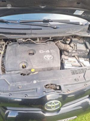 Melns Toyota Corolla Verso 2008 Vilkaviškis, ar dzinēja tilpumu 2.23 L un nobraukumu 425 tūkst. km par 1450 €, foto 11 vietnē AUTOMOTO.COM.LV