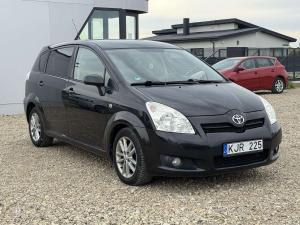 Melns Toyota Corolla Verso 2008 Šauļi, ar dzinēja tilpumu 2.20 L un nobraukumu 389 tūkst. km par 1500 €, foto 4 vietnē AUTOMOTO.COM.LV