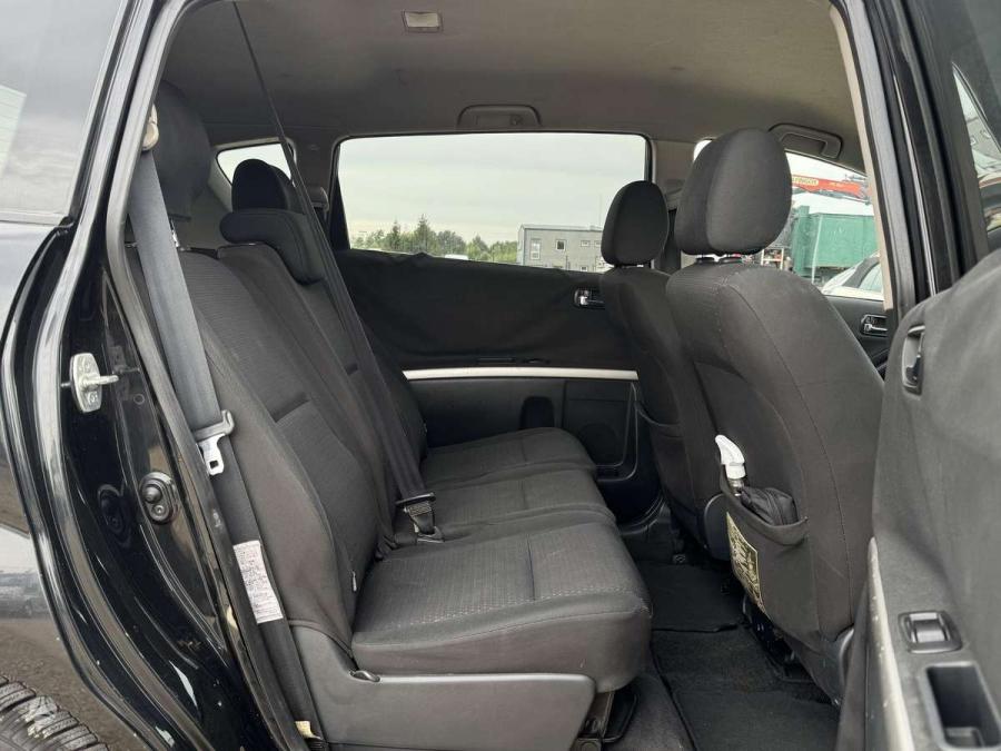 Melns Toyota Corolla Verso 2008 Šauļi, ar dzinēja tilpumu 2.20 L un nobraukumu 389 tūkst. km par 1500 €, foto 16 vietnē AUTOMOTO.COM.LV