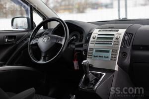 Melns Toyota Corolla Verso 2009 Rīga, ar dzinēja tilpumu 2.20 L un nobraukumu 326 tūkst. km par 2490 €, foto 17 vietnē AUTOMOTO.COM.LV