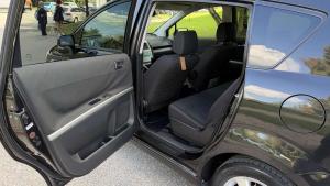 Black Toyota Corolla Verso 2009 in Vilnius, with an engine capacity of 2.23 L and mileage of 335 thousand km for 2450 €, photo 23 on AUTOMOTO.COM.LV