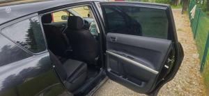 Black Toyota Corolla Verso 2011 in Siauliai, with an engine capacity of 2.20 L and mileage of 337 thousand km for 2800 €, photo 12 on AUTOMOTO.COM.LV