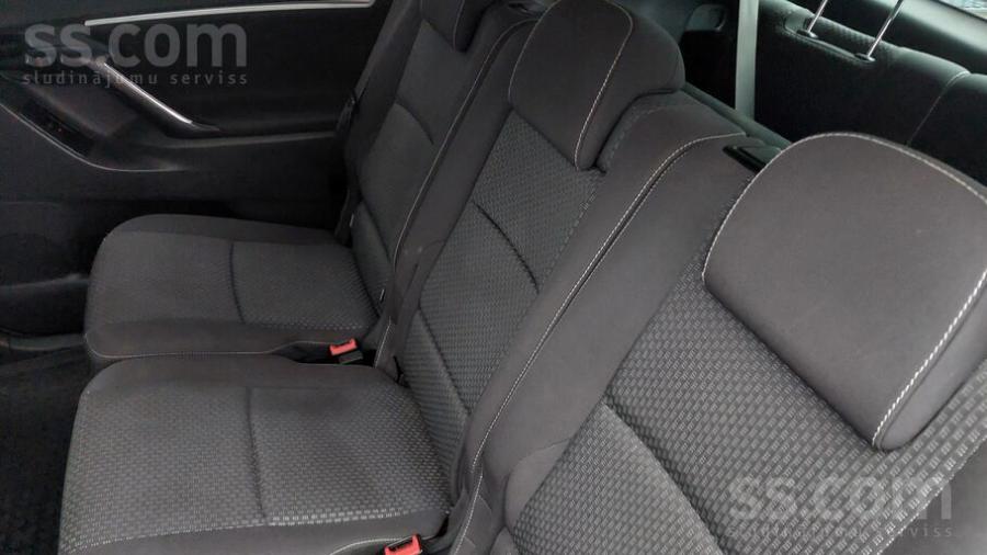 Melns Toyota Corolla Verso 2013 Rīga, ar dzinēja tilpumu 2.00 L un nobraukumu 285 tūkst. km par 6000 €, foto 8 vietnē AUTOMOTO.COM.LV