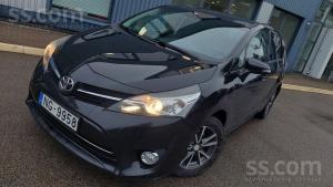 Melns Toyota Corolla Verso 2013 Rīga, ar dzinēja tilpumu 2.00 L un nobraukumu 285 tūkst. km par 6000 €, foto 10 vietnē AUTOMOTO.COM.LV