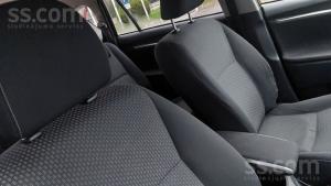Melns Toyota Corolla Verso 2013 Rīga, ar dzinēja tilpumu 2.00 L un nobraukumu 285 tūkst. km par 6000 €, foto 17 vietnē AUTOMOTO.COM.LV