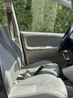 Melns Toyota Corolla Verso 2003 Viļņa, ar dzinēja tilpumu 2.00 L un nobraukumu 275 tūkst. km par 1450 €, foto 19 vietnē AUTOMOTO.COM.LV