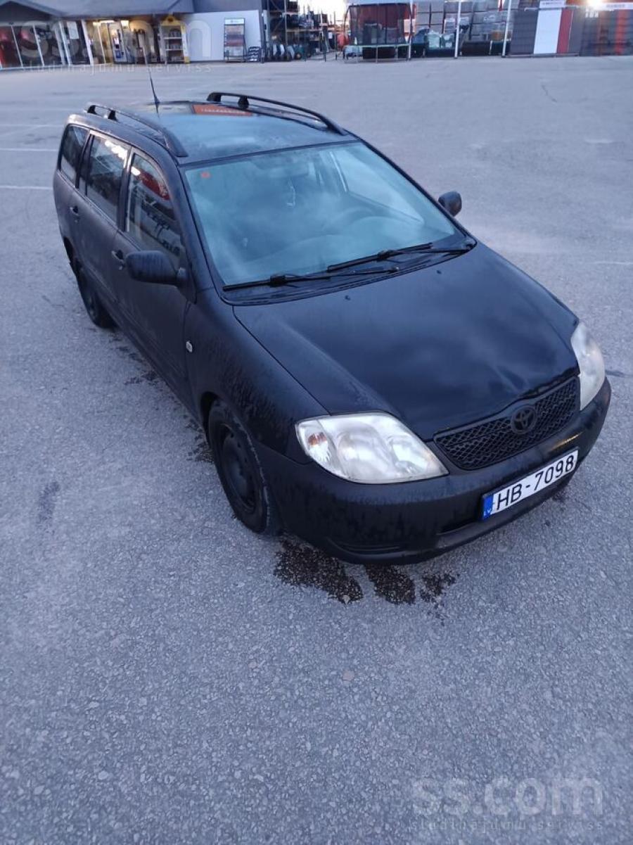 Melns Toyota Corolla Verso 2003 Valmiera, ar dzinēja tilpumu 2.00 L un nobraukumu 335 tūkst. km par 1250 €, foto 1 vietnē AUTOMOTO.COM.LV