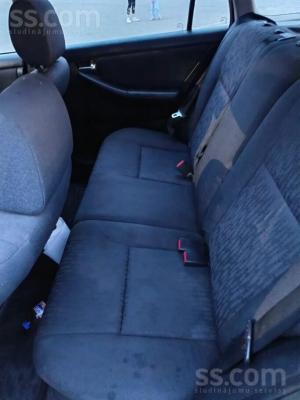 Melns Toyota Corolla Verso 2003 Valmiera, ar dzinēja tilpumu 2.00 L un nobraukumu 335 tūkst. km par 1250 €, foto 7 vietnē AUTOMOTO.COM.LV