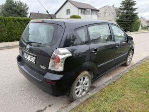 Черный Тойота Королла Версо 2004 в Кайшядорис, объемом двигателя 1.80 л и пробегом 284 тыс. км за 1100 €, фото 5 на AUTOMOTO.COM.LV