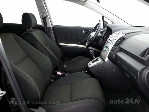 Melns Toyota Corolla Verso 2005 Tallina, ar dzinēja tilpumu 1.80 L un nobraukumu 249 tūkst. km par 2199 €, foto 6 vietnē AUTOMOTO.COM.LV