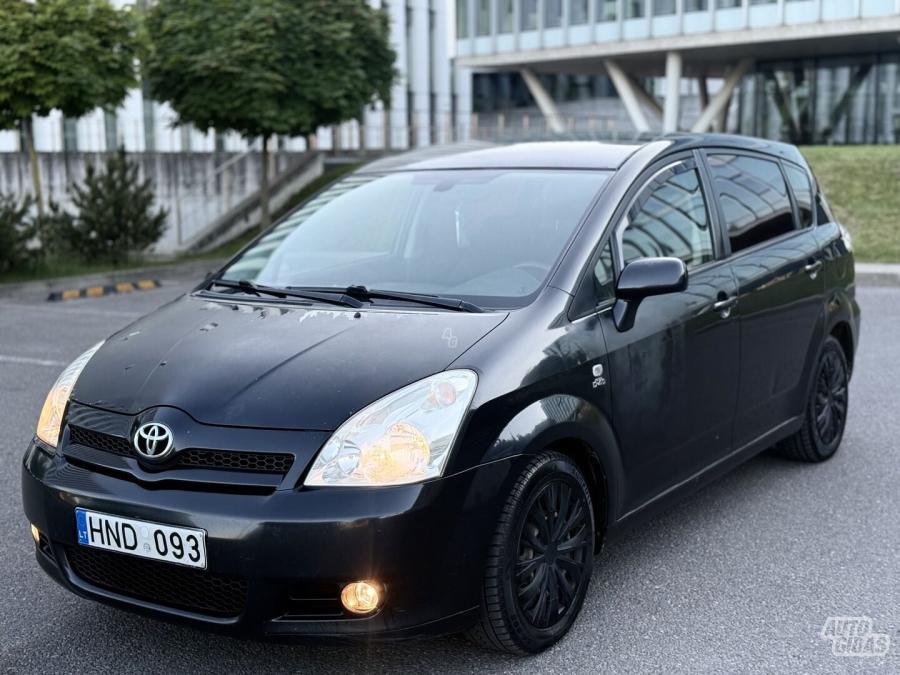 Melns Toyota Corolla Verso 2005 Viļņa, ar dzinēja tilpumu 2.00 L un nobraukumu 391 tūkst. km par 1300 €, foto 5 vietnē AUTOMOTO.COM.LV