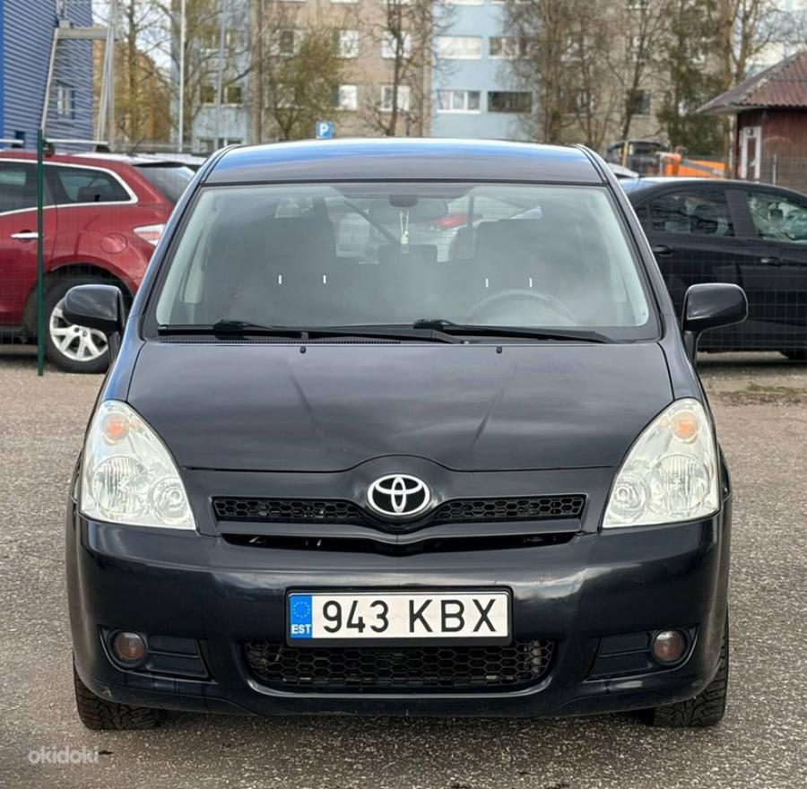 Melns Toyota Corolla Verso 2005 Narva, ar dzinēja tilpumu 2.20 L un nobraukumu 270 tūkst. km par 1690 €, foto 12 vietnē AUTOMOTO.COM.LV