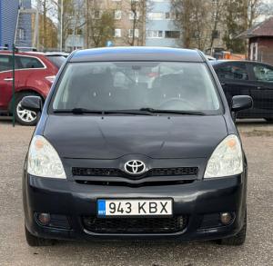 Melns Toyota Corolla Verso 2005 Narva, ar dzinēja tilpumu 2.20 L un nobraukumu 270 tūkst. km par 1690 €, foto 4 vietnē AUTOMOTO.COM.LV