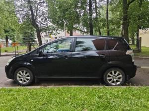 Black Toyota Corolla Verso 2006 in Riga, with an engine capacity of 2.20 L and mileage of 390 thousand km for 1500 €, photo  on AUTOMOTO.COM.LV