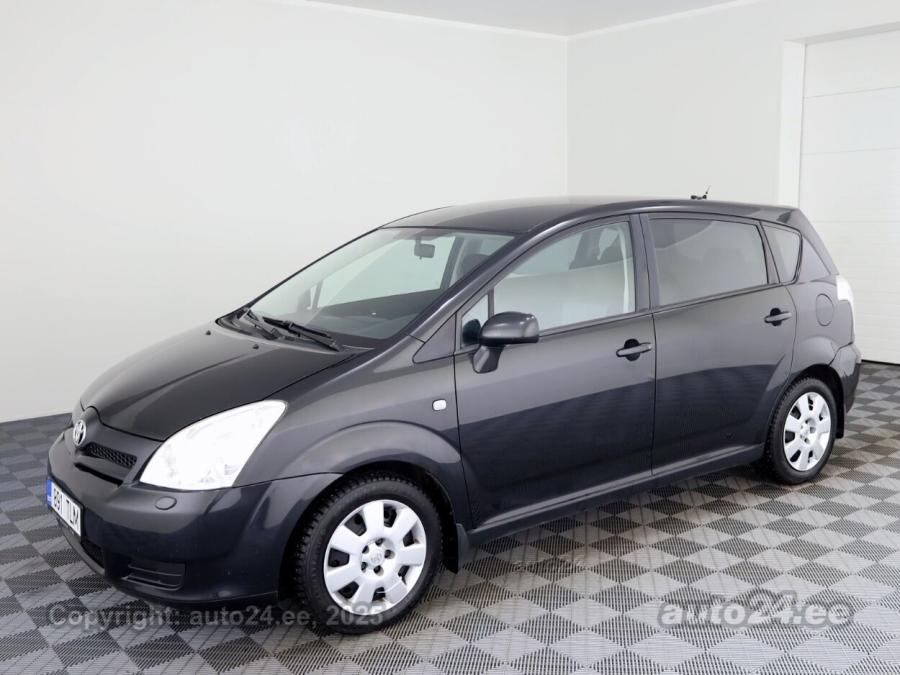 Melns Toyota Corolla Verso 2007 Tallina, ar dzinēja tilpumu 1.80 L un nobraukumu 333 tūkst. km par 1999 €, foto 2 vietnē AUTOMOTO.COM.LV