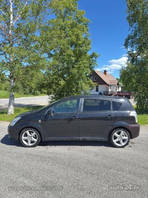 Melns Toyota Corolla Verso 2007 Veru, ar dzinēja tilpumu 2.20 L un nobraukumu 279 tūkst. km par 3000 €, foto 5 vietnē AUTOMOTO.COM.LV