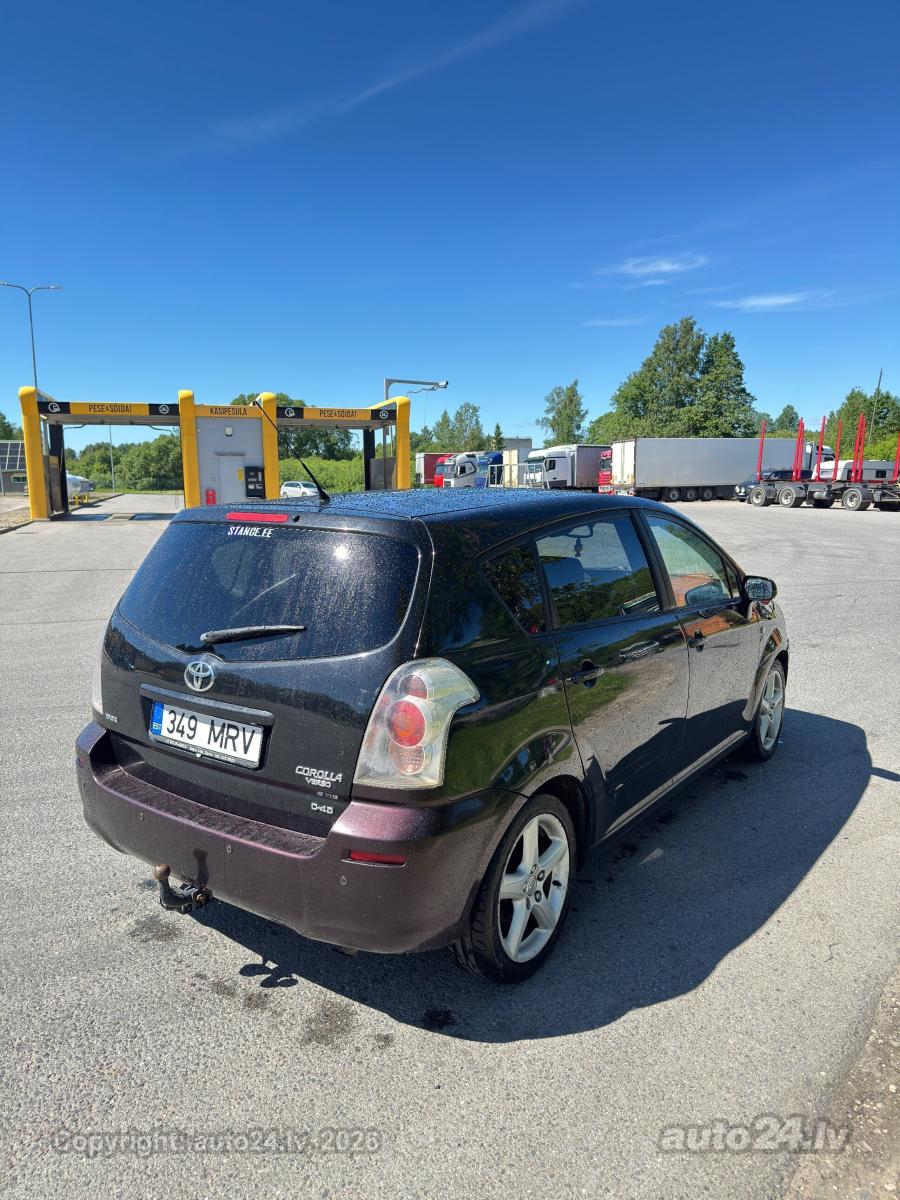 Melns Toyota Corolla Verso 2007 Veru, ar dzinēja tilpumu 2.20 L un nobraukumu 279 tūkst. km par 3000 €, foto 8 vietnē AUTOMOTO.COM.LV