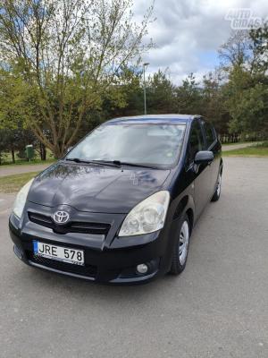 Melns Toyota Corolla Verso 2008 Kauņa, ar dzinēja tilpumu 2.20 L un nobraukumu 332 tūkst. km par 2400 €, foto 6 vietnē AUTOMOTO.COM.LV