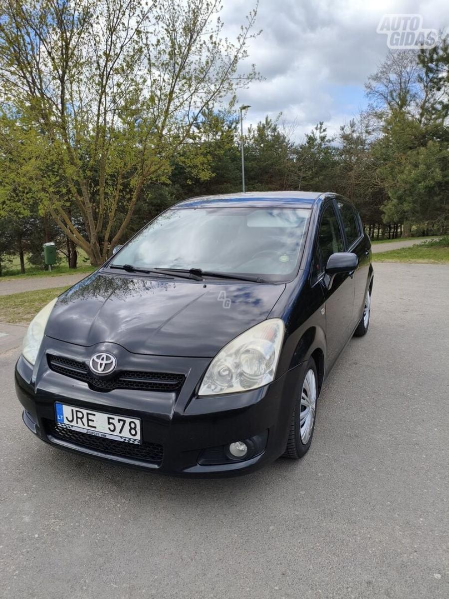 Melns Toyota Corolla Verso 2008 Kauņa, ar dzinēja tilpumu 2.20 L un nobraukumu 332 tūkst. km par 2400 €, foto 6 vietnē AUTOMOTO.COM.LV