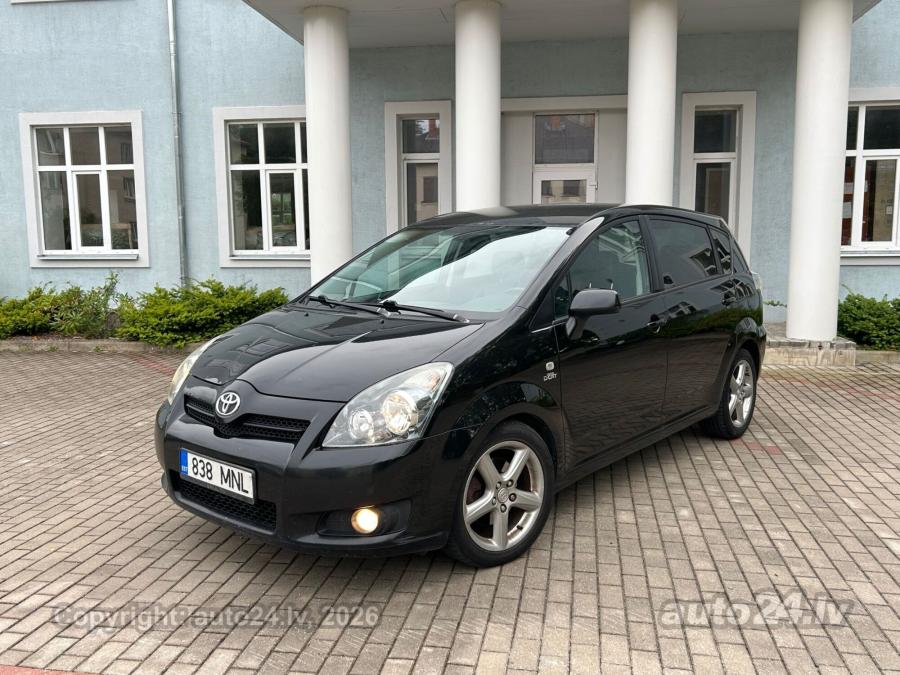 Melns Toyota Corolla Verso 2008 Valga, ar dzinēja tilpumu 2.20 L un nobraukumu 330 tūkst. km par 1300 €, foto 3 vietnē AUTOMOTO.COM.LV