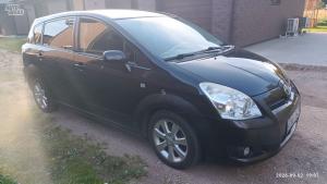 Melns Toyota Corolla Verso 2008 Kauņa, ar dzinēja tilpumu 2.20 L un nobraukumu 228 tūkst. km par 2450 €, foto 5 vietnē AUTOMOTO.COM.LV