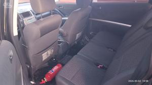 Melns Toyota Corolla Verso 2008 Kauņa, ar dzinēja tilpumu 2.20 L un nobraukumu 228 tūkst. km par 2450 €, foto 9 vietnē AUTOMOTO.COM.LV