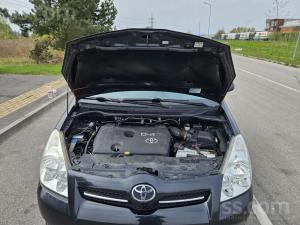 Melns Toyota Corolla Verso 2009 Rīga, ar dzinēja tilpumu 2.20 L un nobraukumu 350 tūkst. km par 2500 €, foto 13 vietnē AUTOMOTO.COM.LV