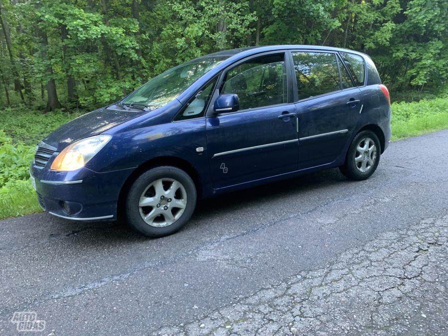 Zils Toyota Corolla Verso 2002 Kaišiadorys, ar dzinēja tilpumu 2.00 L un nobraukumu 257 tūkst. km par 899 €, foto 3 vietnē AUTOMOTO.COM.LV
